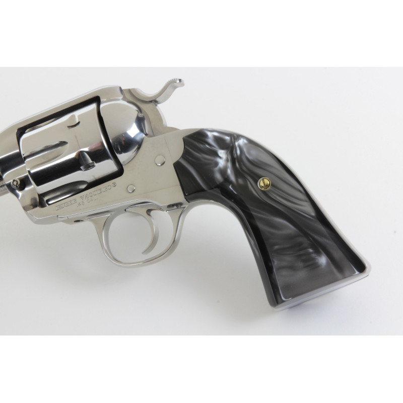 Black Pearl Kirinite® Gunfighter Grips for the Ruger Bisley Frame ...