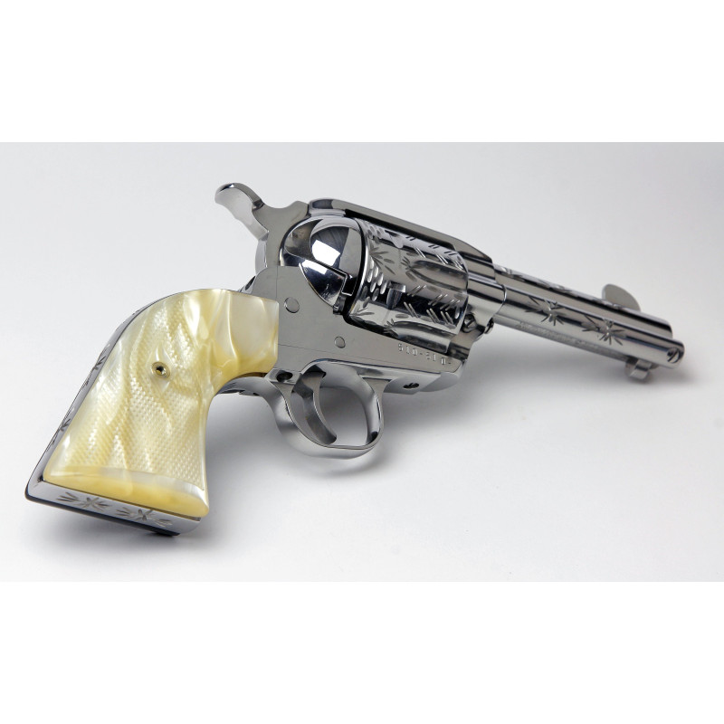 Ruger New Vaquero Kirinite® Antique Pearl Gunfighter Grips Surface Checkered Screw Brass