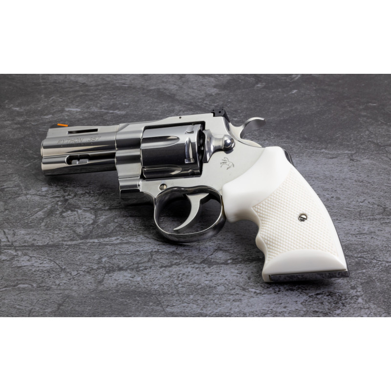 Python, Official Police, and 2021 Anaconda Kirinite® Presentation White ...