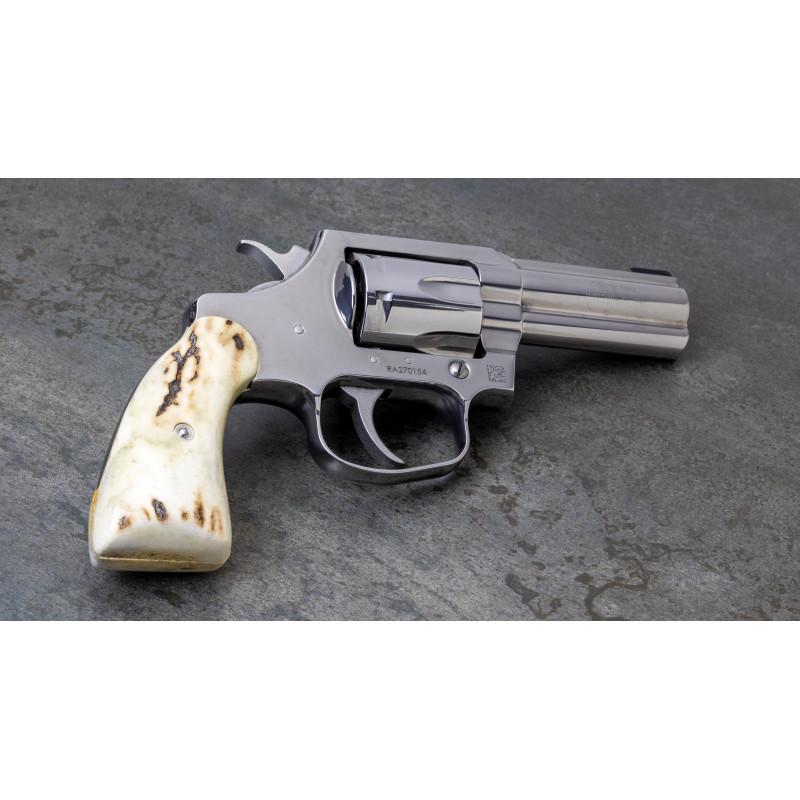 2019 King Cobra Sambar Stag Grips Medallions None Screw Brass