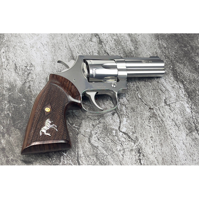 2019 King Cobra Classic Rosewood Grips Surface Checkered Material Grade ...