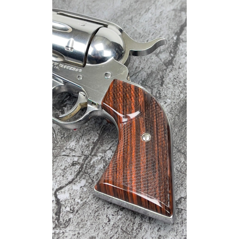 Ruger "Old" Vaquero Kirinite® Rosewood Gunfighter Grips Screw Brass