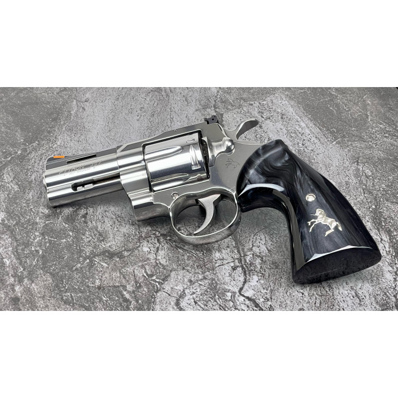 Python Kirinite® Black Pearl Classic Grips Surface Smooth Screw Nickle ...