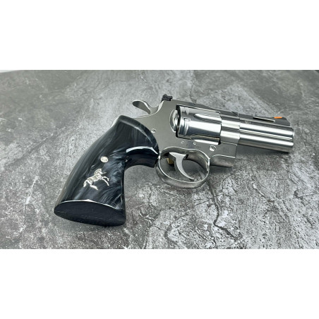 Python Kirinite® Black Pearl Classic Grips Surface Smooth Screw Nickle ...