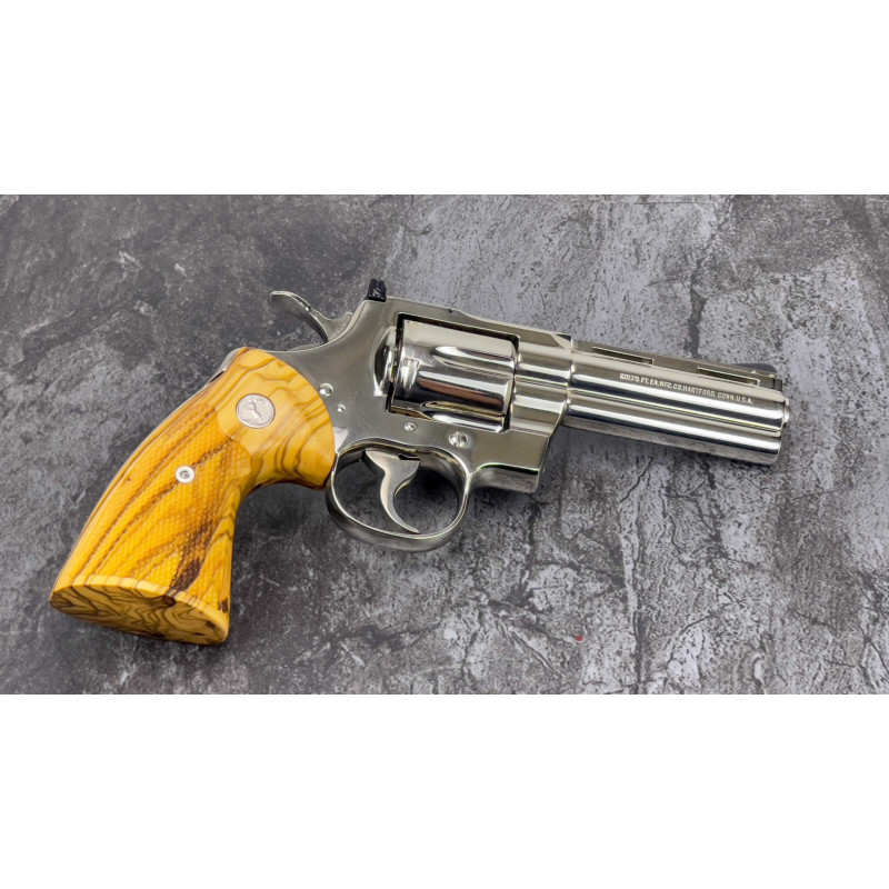 Python Olive Wood Classic Grips Medallions 1/2" Silver Colt Round ...