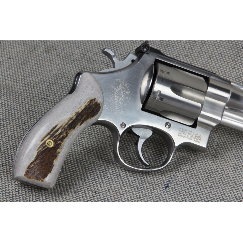 S&W K/L Frame Round Butt American Elk Panel Grips Screw Brass ...