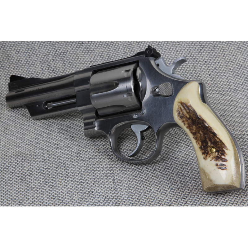 S&W K/L Frame Round Butt American Elk Panel Grips Screw Brass ...